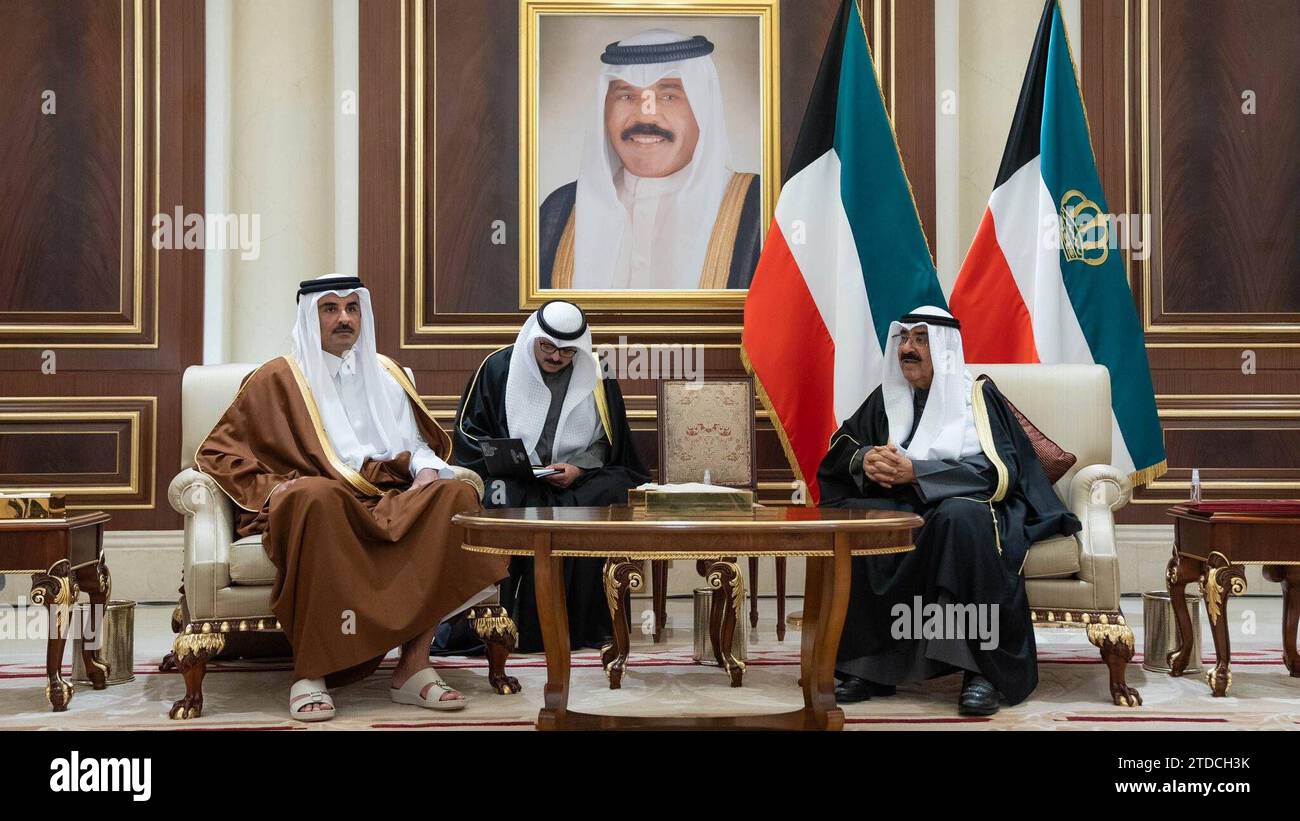 Prince of the State of Qatar, Sheikh Tamim bin Hamad Al Thani offering ...