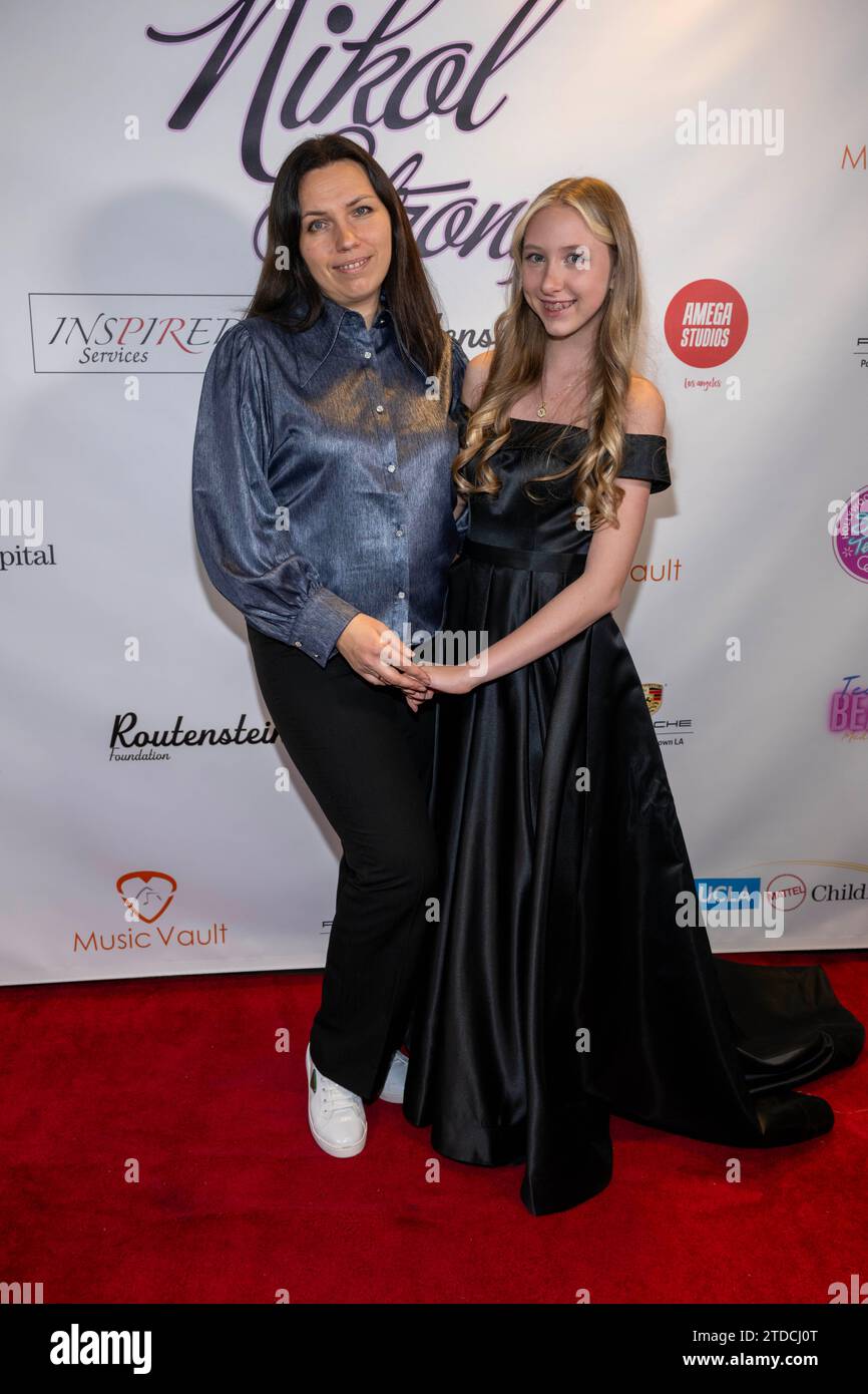 Los Angeles, USA. 17th Dec, 2023. Actress Nikol Strong with mother ...