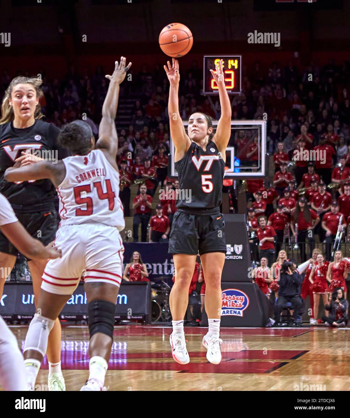 Virginia Tech Hokies guard Georgia Amoore (5) shoots a three pointer ...