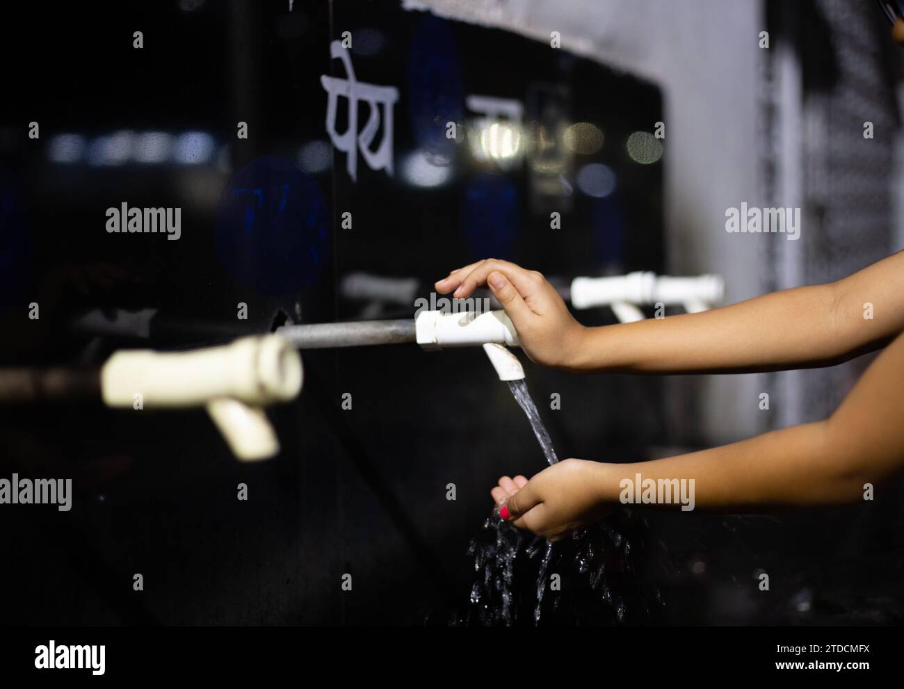 Water tap on platform railway hi-res stock photography and images - Alamy