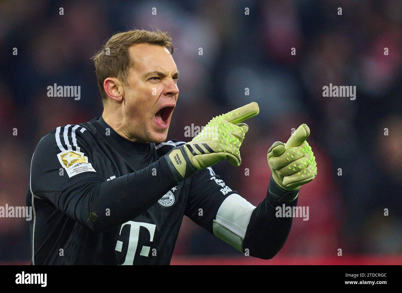 Munich, Germany. 17 December, 2023. Manuel NEUER, goalkeeper FCB 1 ...
