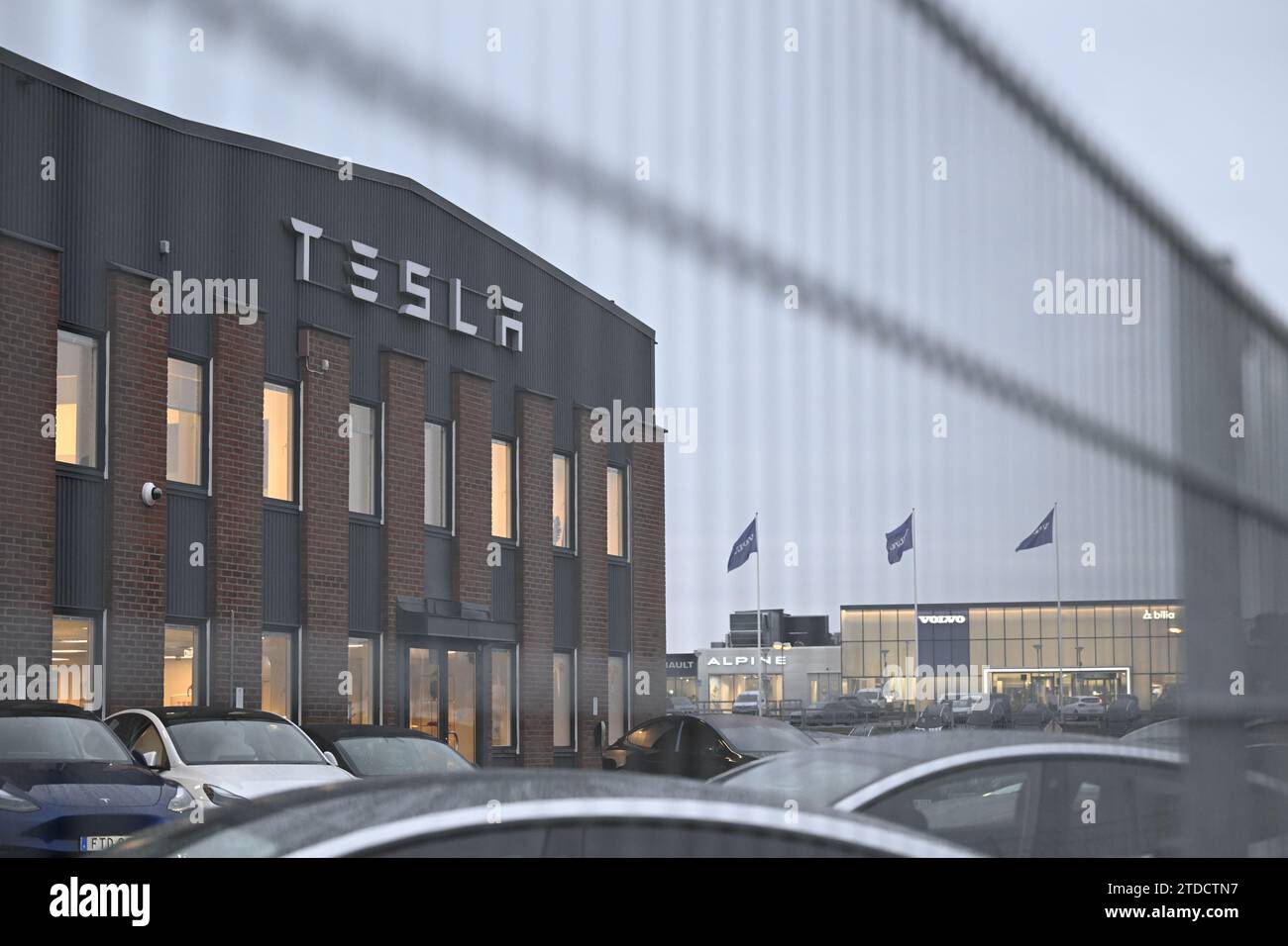 Tesla strike sweden hi-res stock photography and images - Alamy