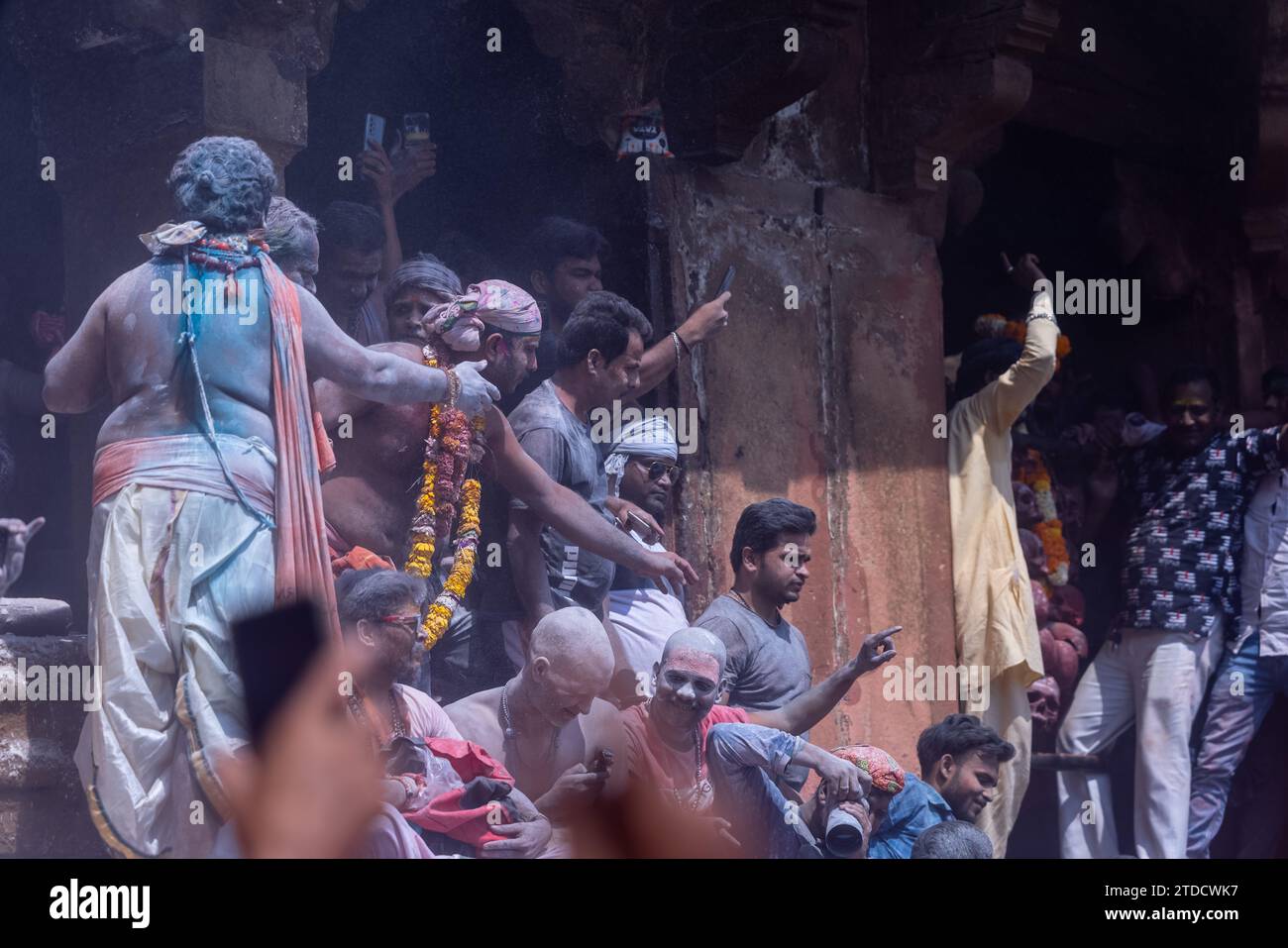 Mahashivratri varanasi hi-res stock photography and images - Alamy