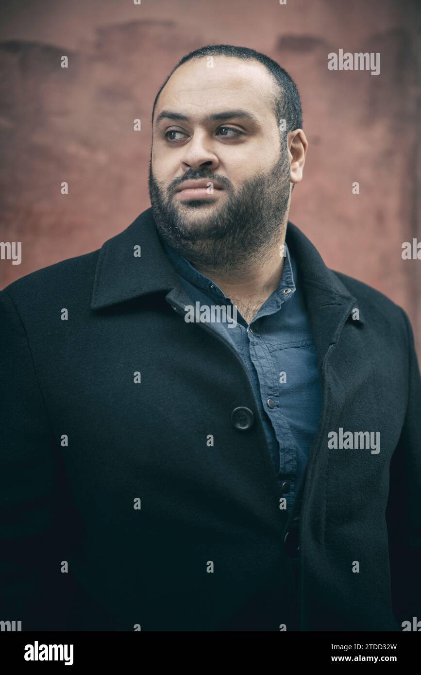 Chubby man hi-res stock photography and images - Alamy