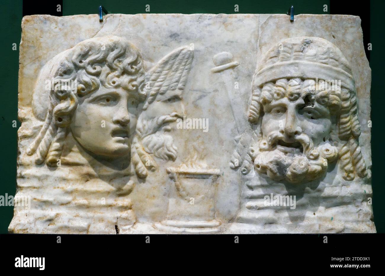 Roman theater mask hi-res stock photography and images - Alamy