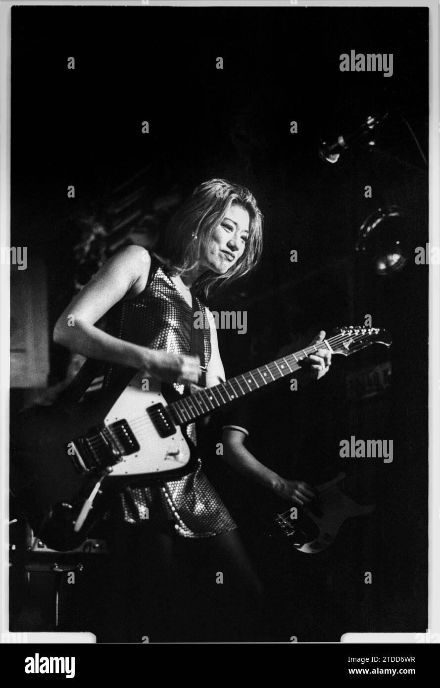 MIKI BERENYI, LUSH, 1996: Miki Berenyi of the British band Lush playing ...