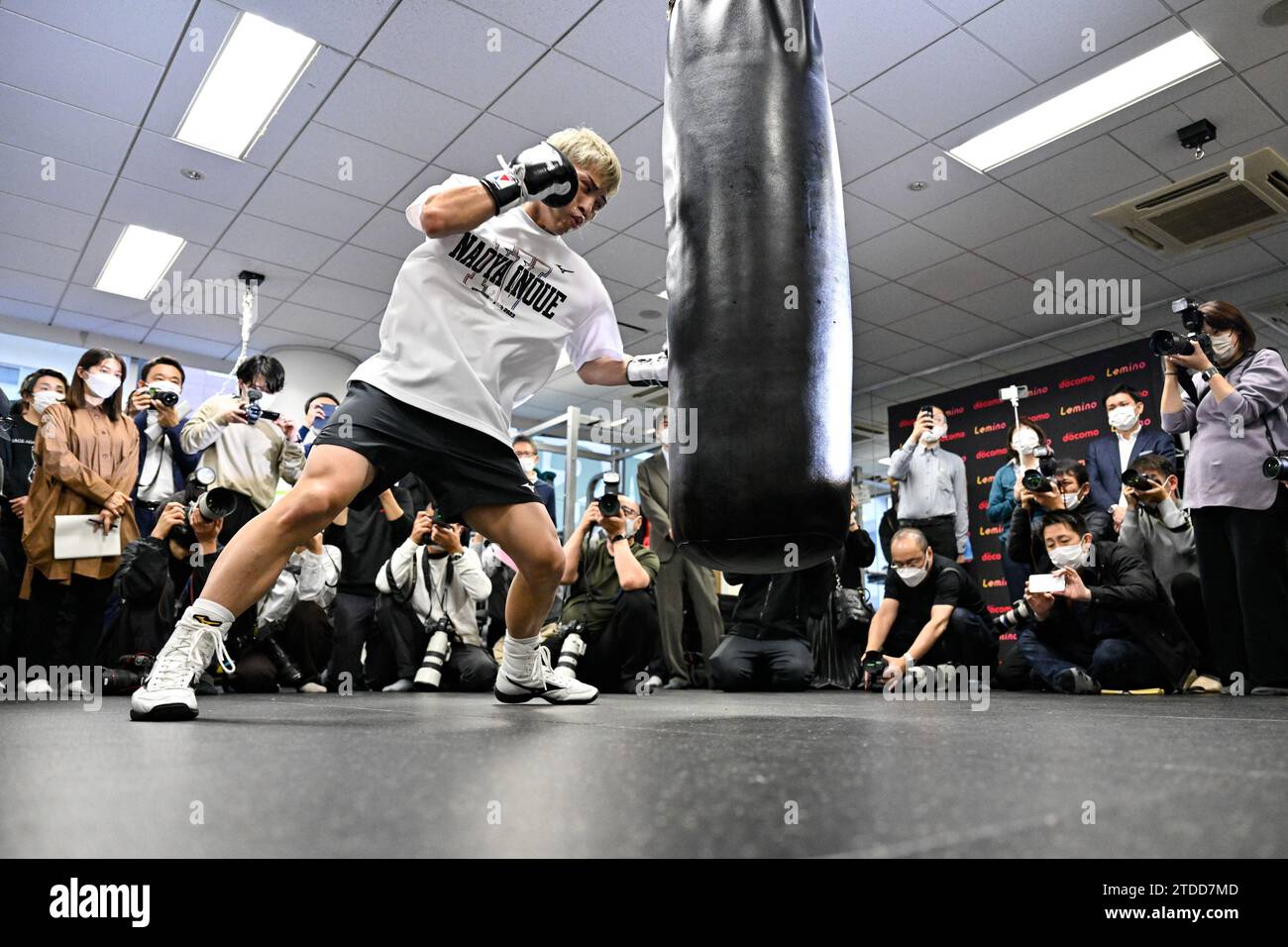 Naoya Inoue of Japan trains during a public workout at Ohhashi Boxing ...