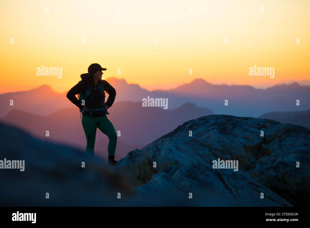Active strength hi-res stock photography and images - Alamy