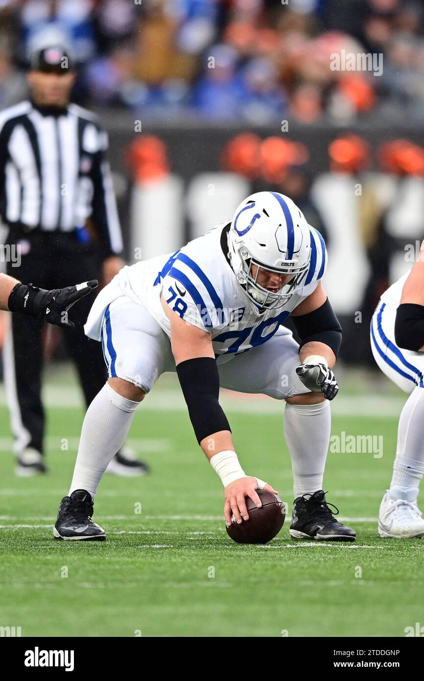 Indianapolis Colts center Ryan Kelly (78) prepares to snap the ball ...