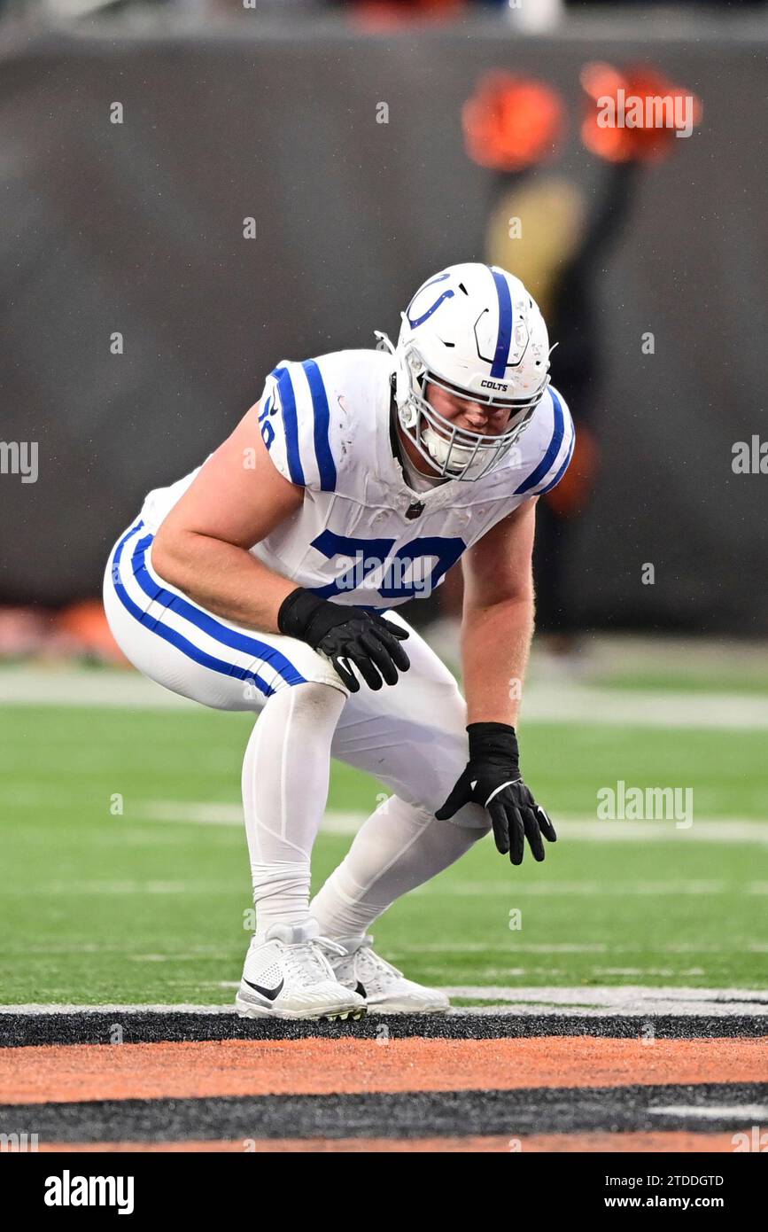 Indianapolis Colts offensive tackle Bernhard Raimann (79) lines up for ...