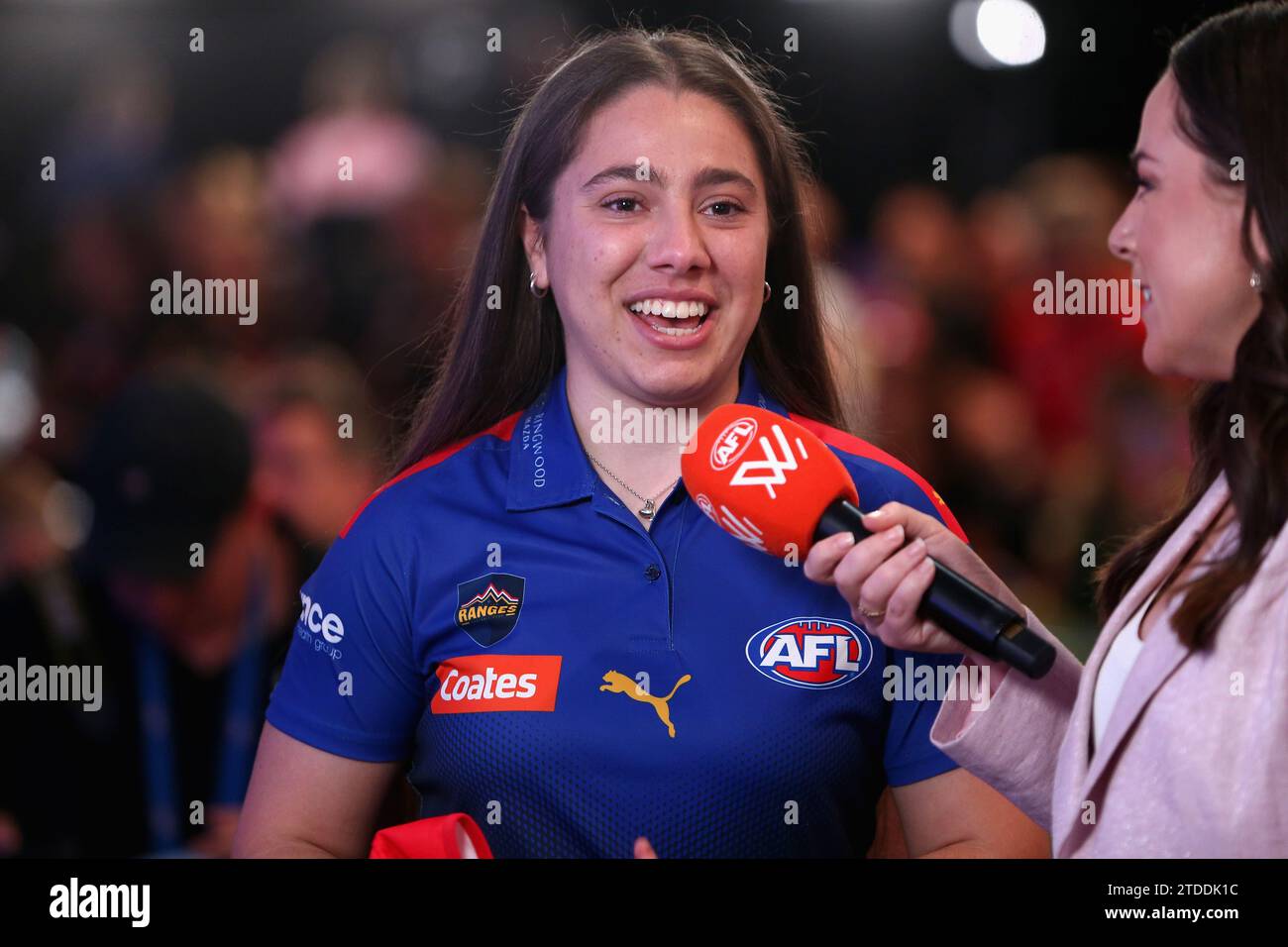 Melbourne, Australia. 18th Dec, 2023. Alyssia Pisano is presented with ...