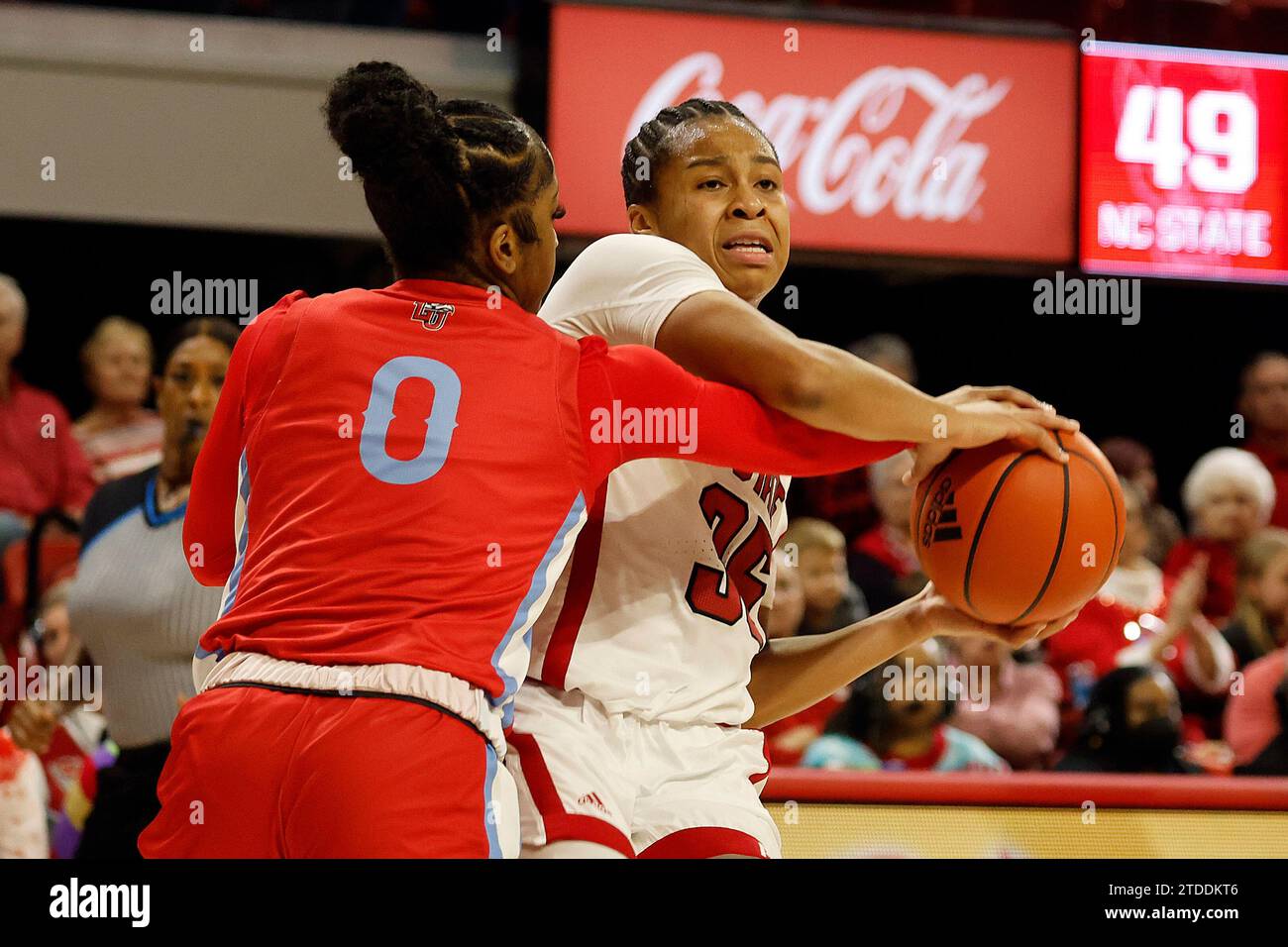North Carolina State's Zoe Brooks (35) battles for the ball with ...