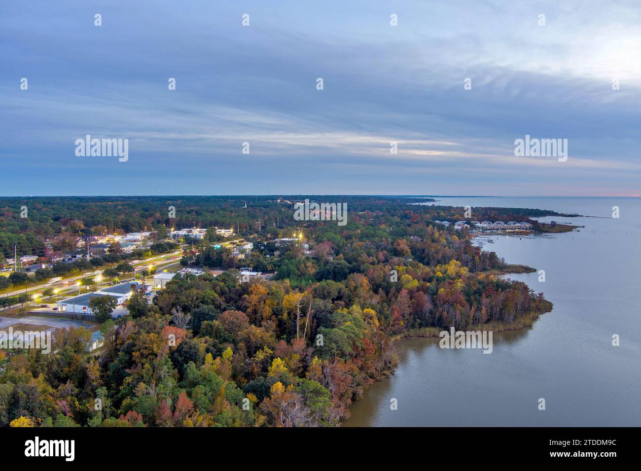 Delta sunset mobile hi-res stock photography and images - Alamy