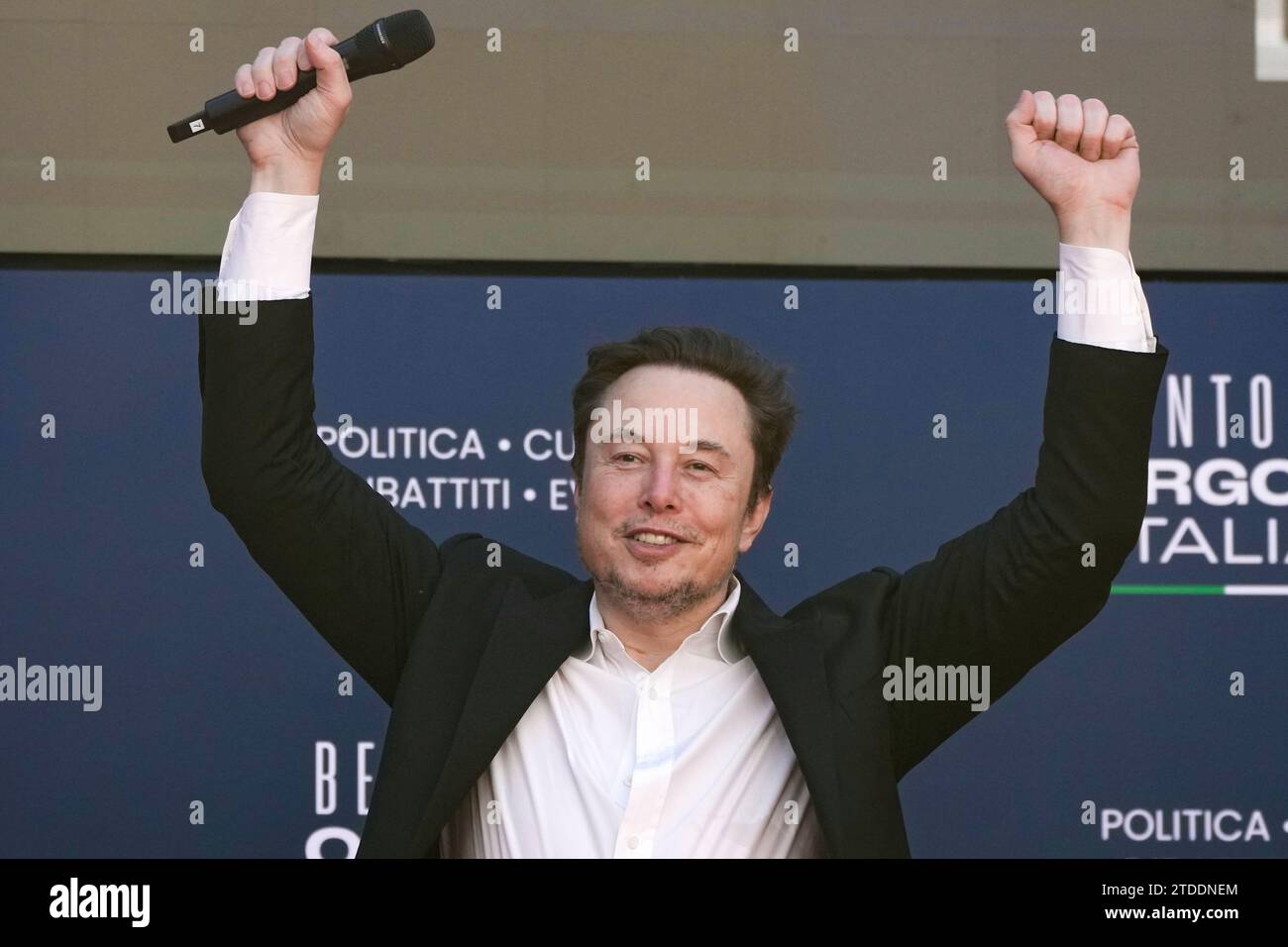 Tesla and SpaceX's CEO Elon Musk waves as he arrives at the annual ...