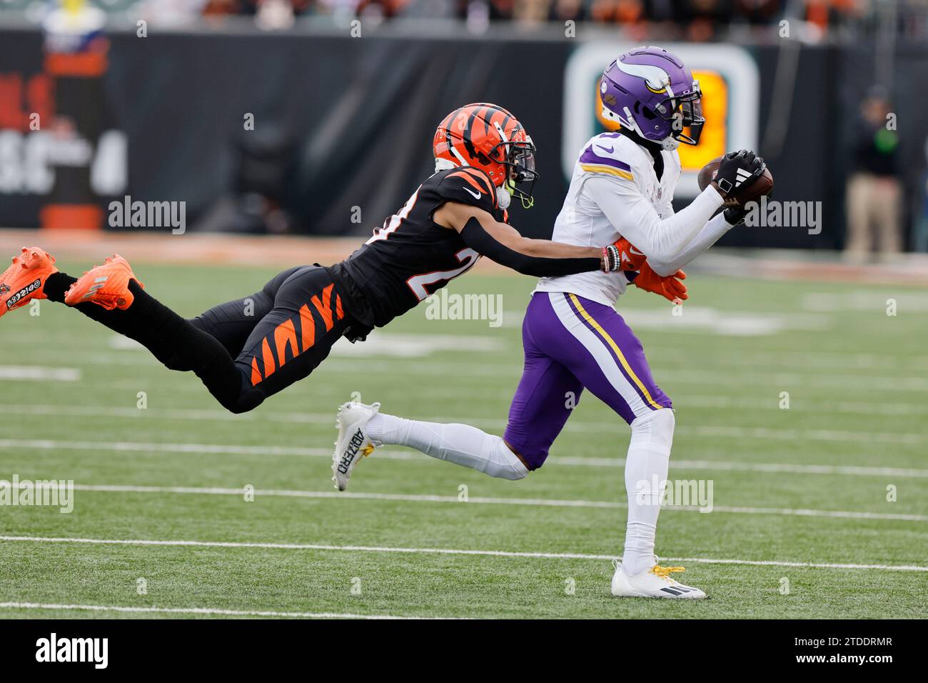 Minnesota Vikings wide receiver Jordan Addison (3) catches a pass then ...