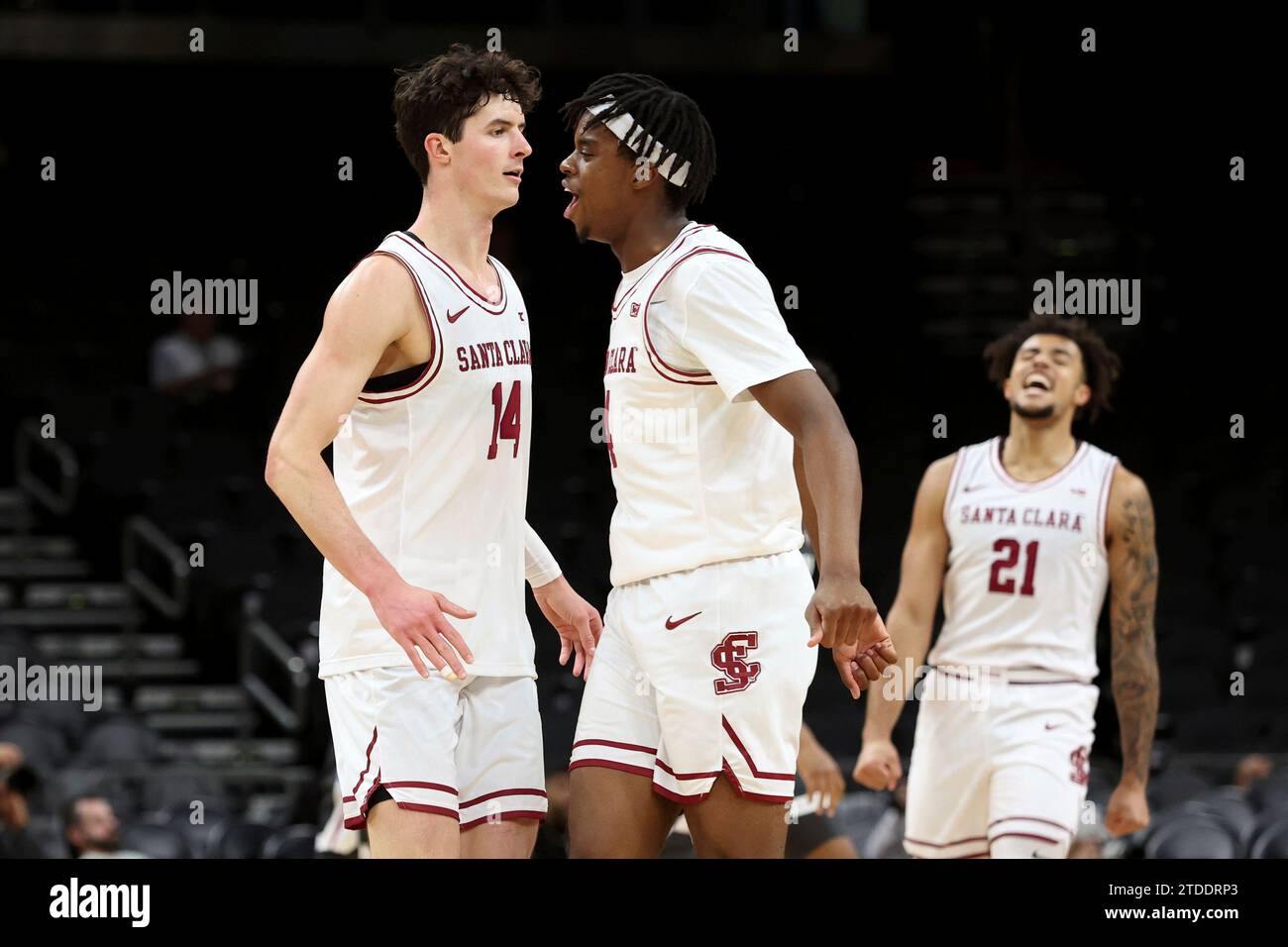 PHOENIX, AZ - DECEMBER 16: Santa Clara Broncos guard Adama Bal (4 ...