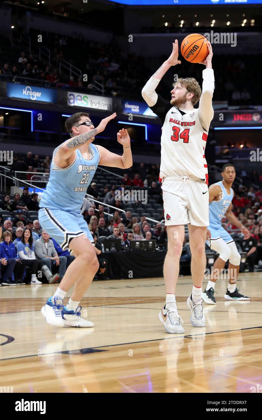 INDIANAPOLIS, IN - DECEMBER 16: Ball State Cardinals center Ben ...