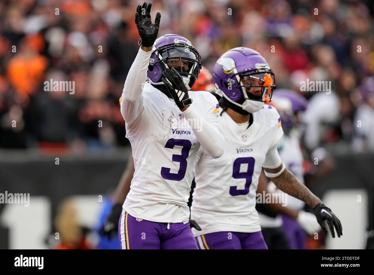 Minnesota Vikings wide receiver Jordan Addison (3) celebrates his ...