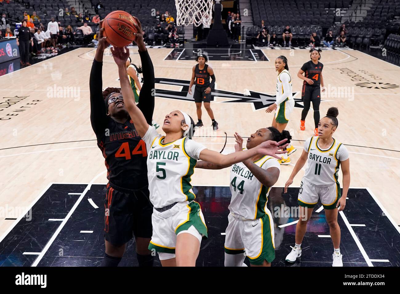 Miami forward Kyla Oldacre (44) and Baylor guard Darianna Littlepage ...