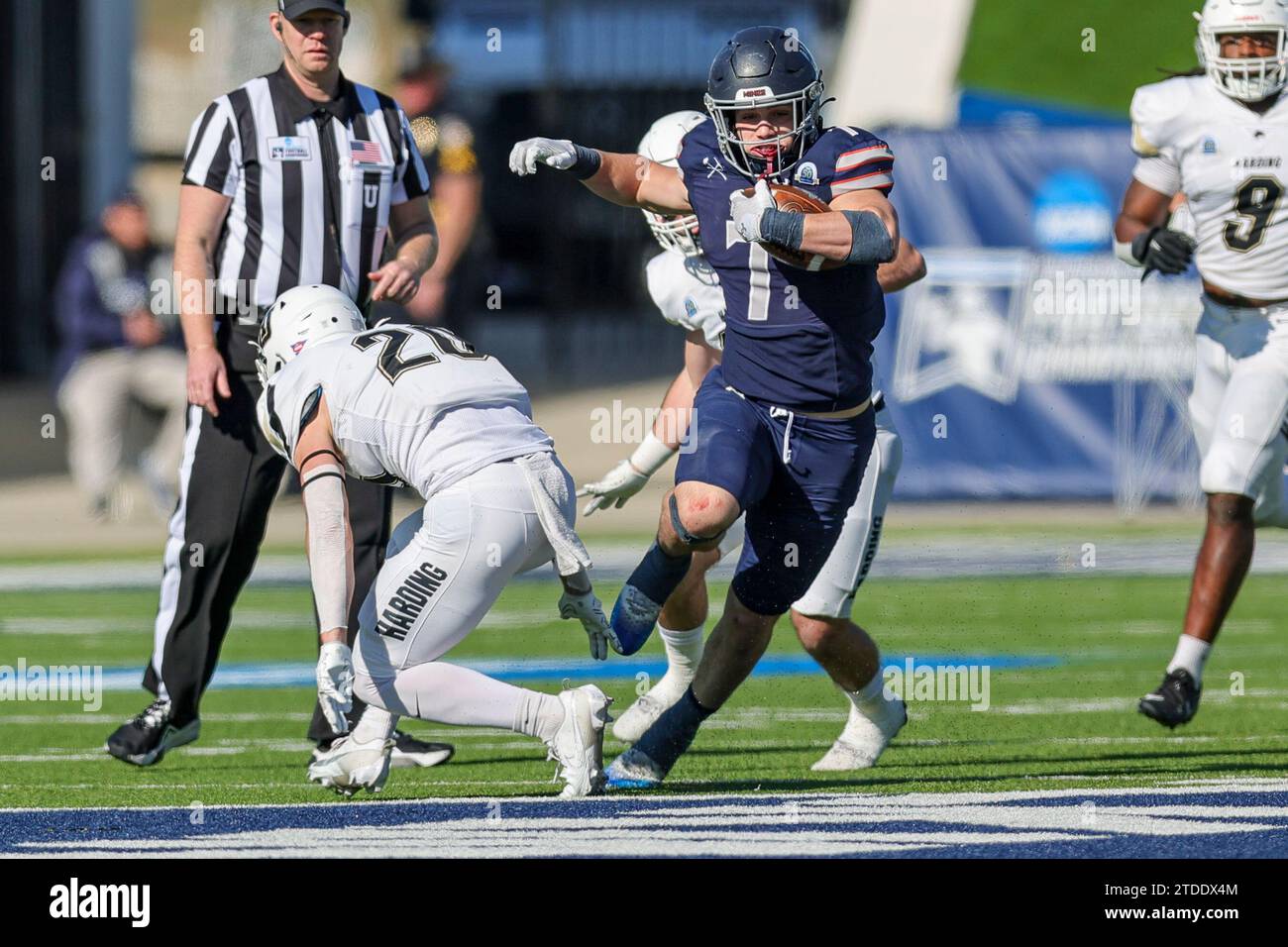 MCKINNEY, TX - DECEMBER 16: Colo. Sch. of Mines running back Landon ...