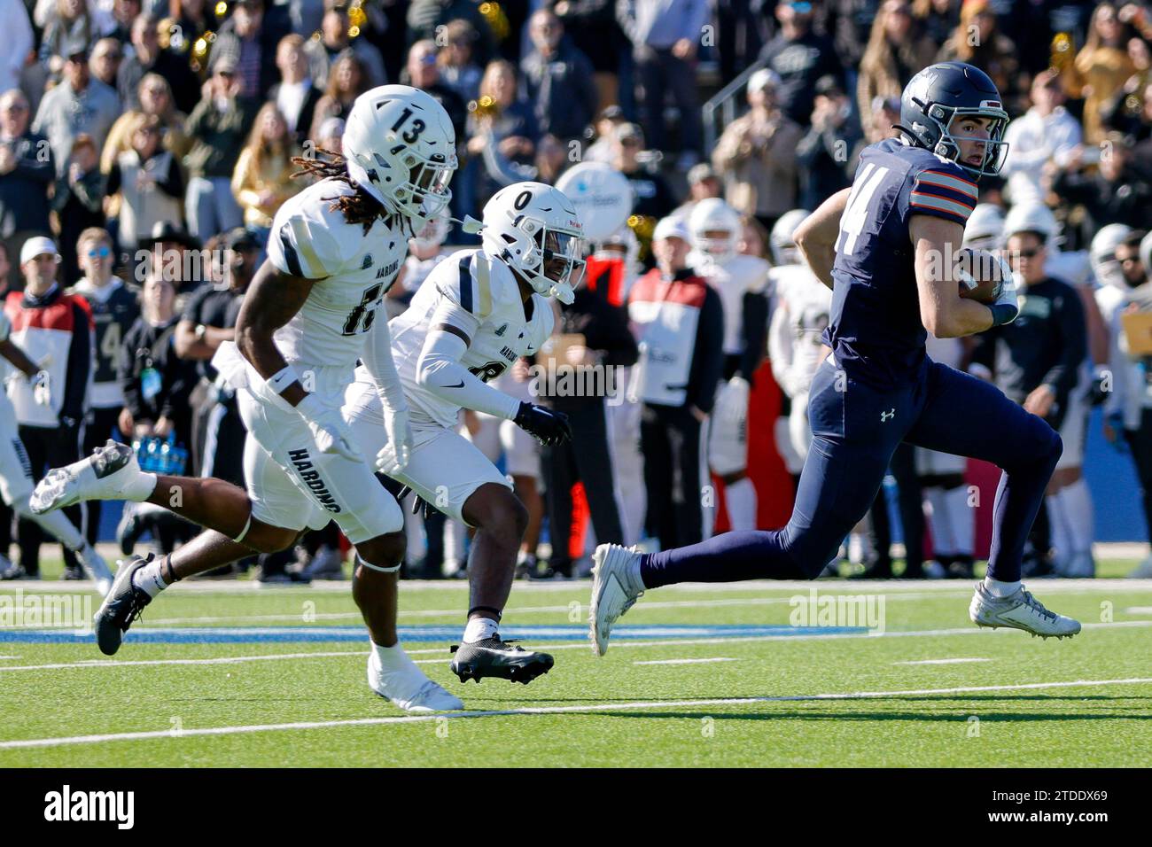 MCKINNEY, TX - DECEMBER 16: Colo. Sch. of Mines wide receiver Flynn ...