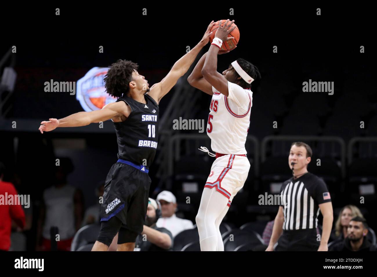 PHOENIX, AZ - DECEMBER 16: UC Santa Barbara Gauchos guard Jason ...