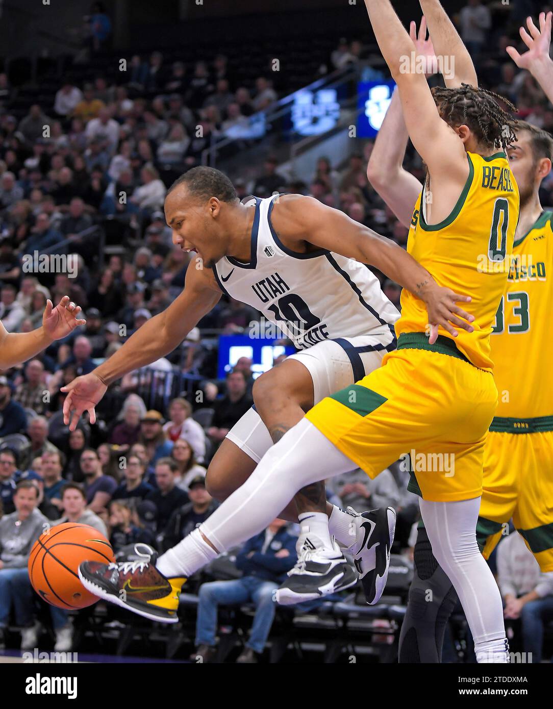 Utah State guard Darius Brown II (10) loses the ball as San Francisco ...