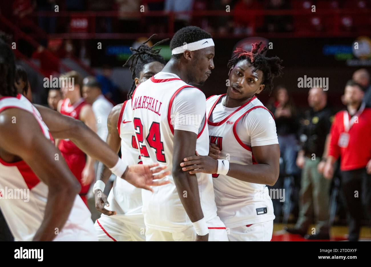 Western Kentucky celebrates after guard Jalen Jackson (3) blocked a ...