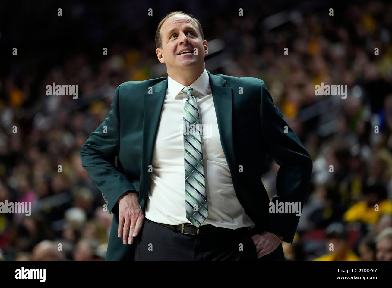 Cleveland State head coach Chris Kielsmeier watches from the bench ...