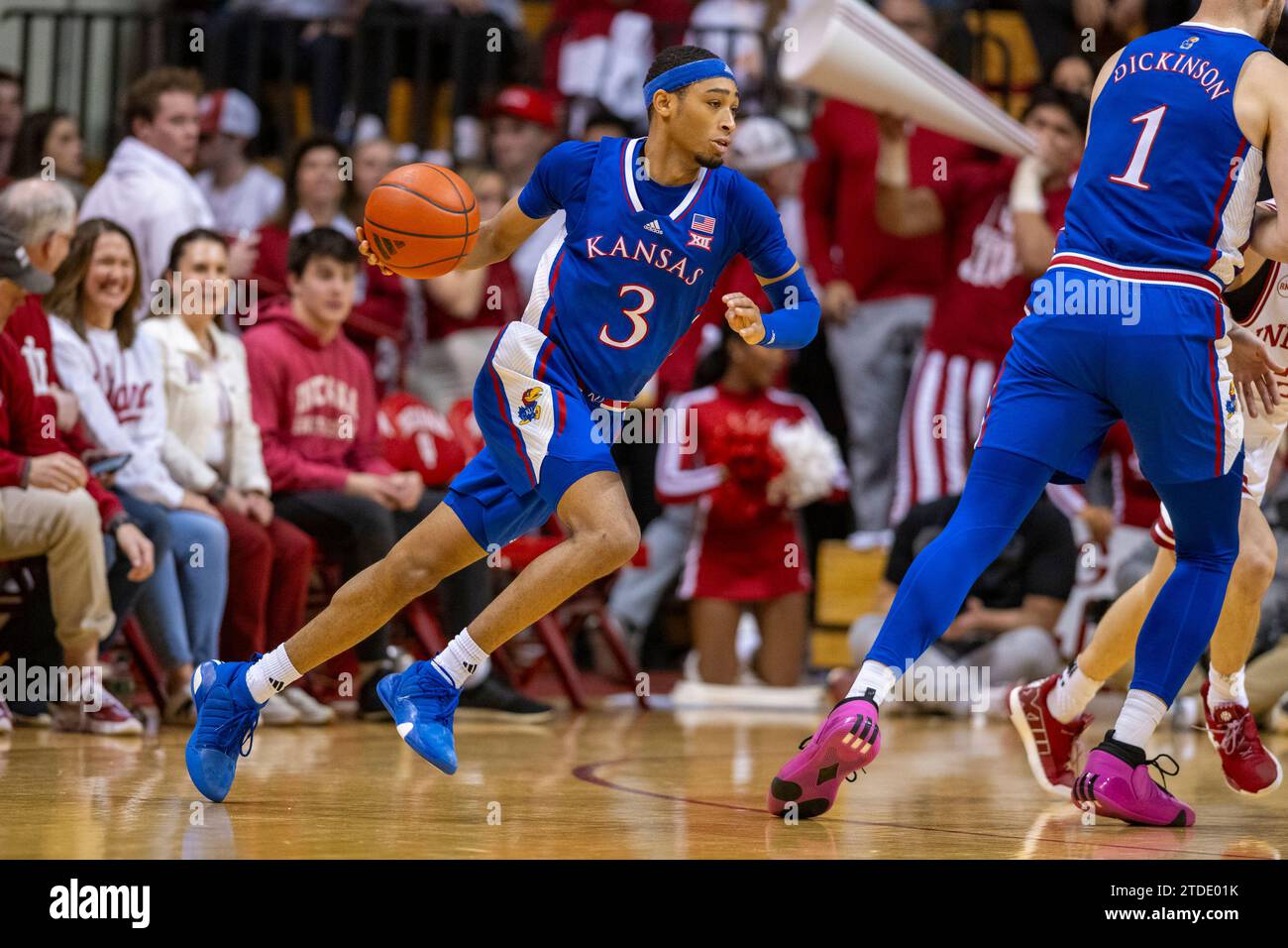 Kansas guard Dajuan Harris Jr. (3) drives the ball at mid-court during ...