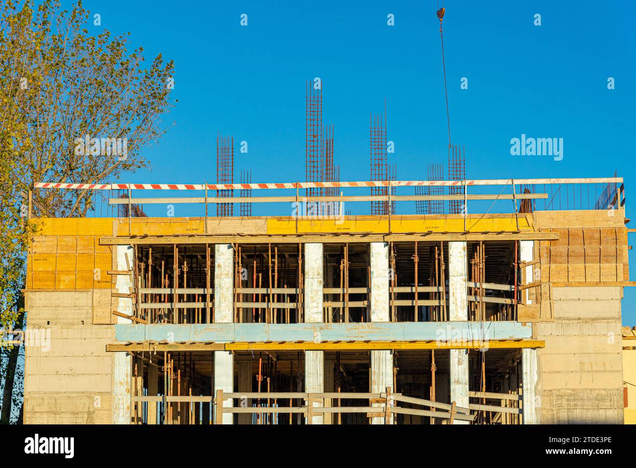 Masonry structure building hi-res stock photography and images - Alamy