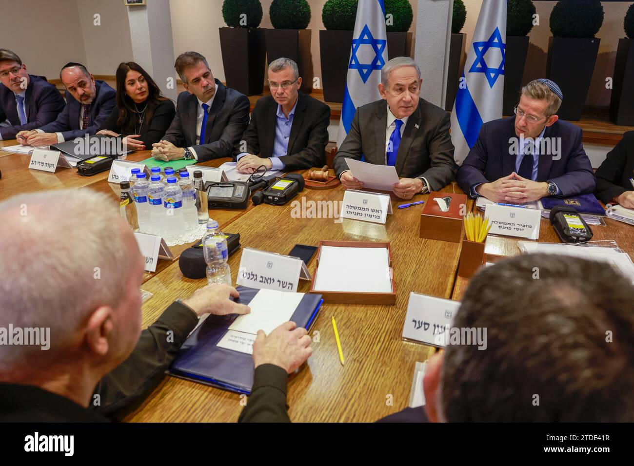 Israeli Prime Minister Benjamin Netanyahu, background second right ...