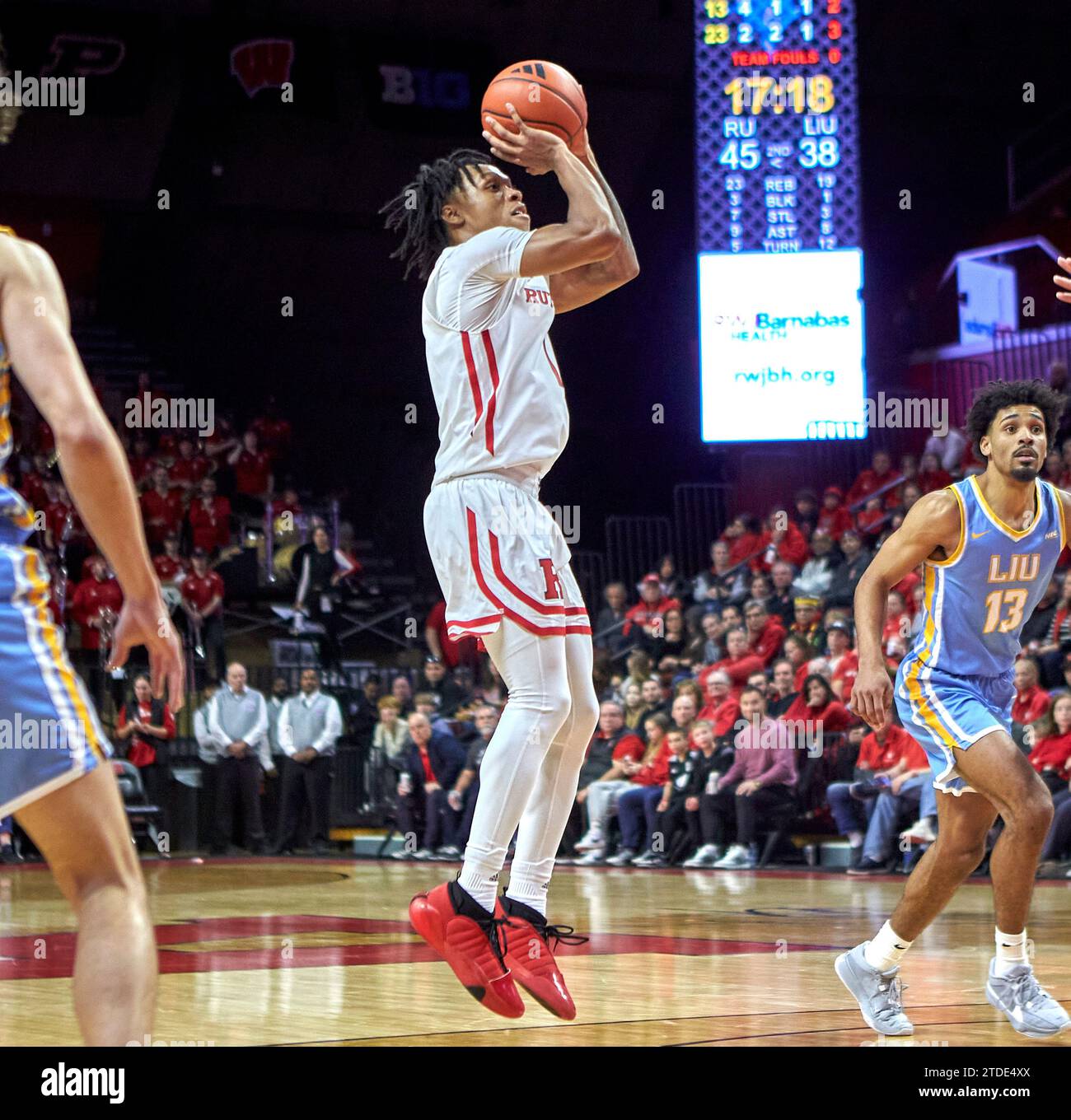 Rutgers Scarlet Knights guard Jamichael Davis (1) shoots against the ...