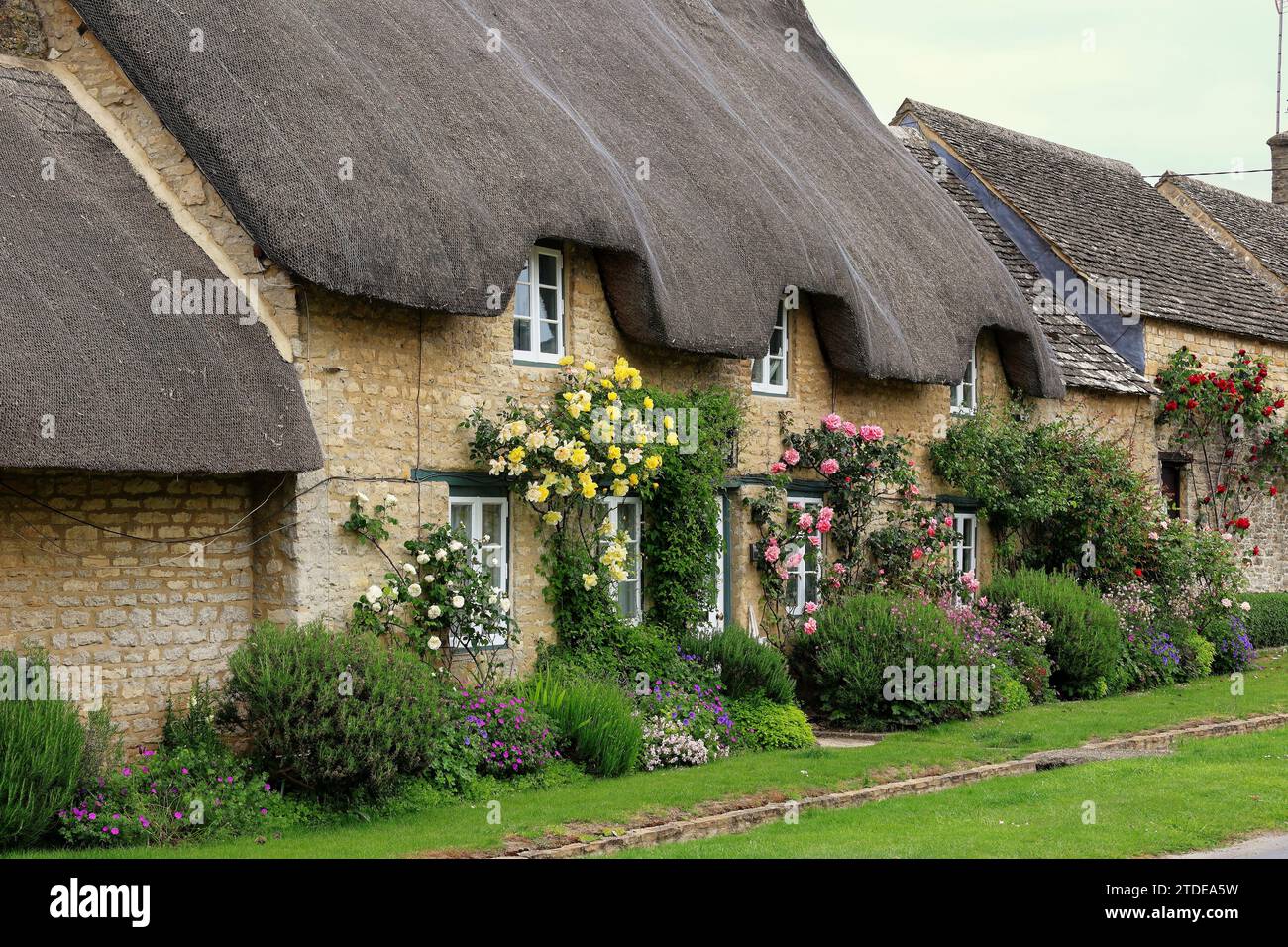 Heritage village home hi-res stock photography and images - Alamy