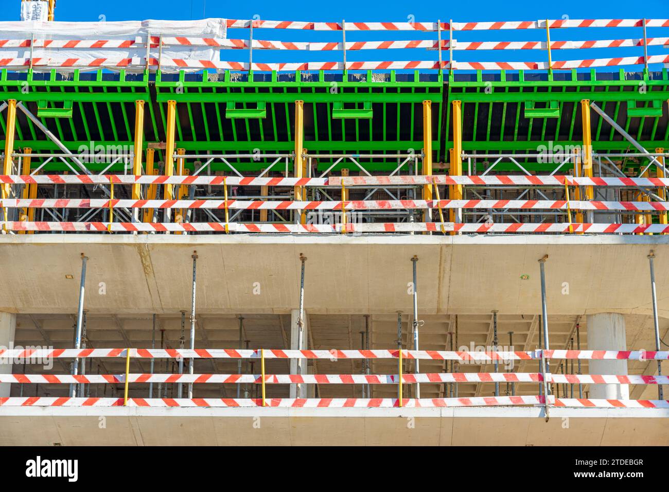 part of a residential building under construction in masonry Stock ...