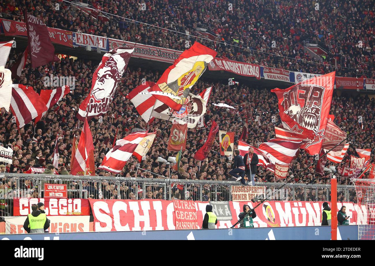 München, Deutschland 17. Dezember 2023: Fussball, Herren, Bundesliga ...