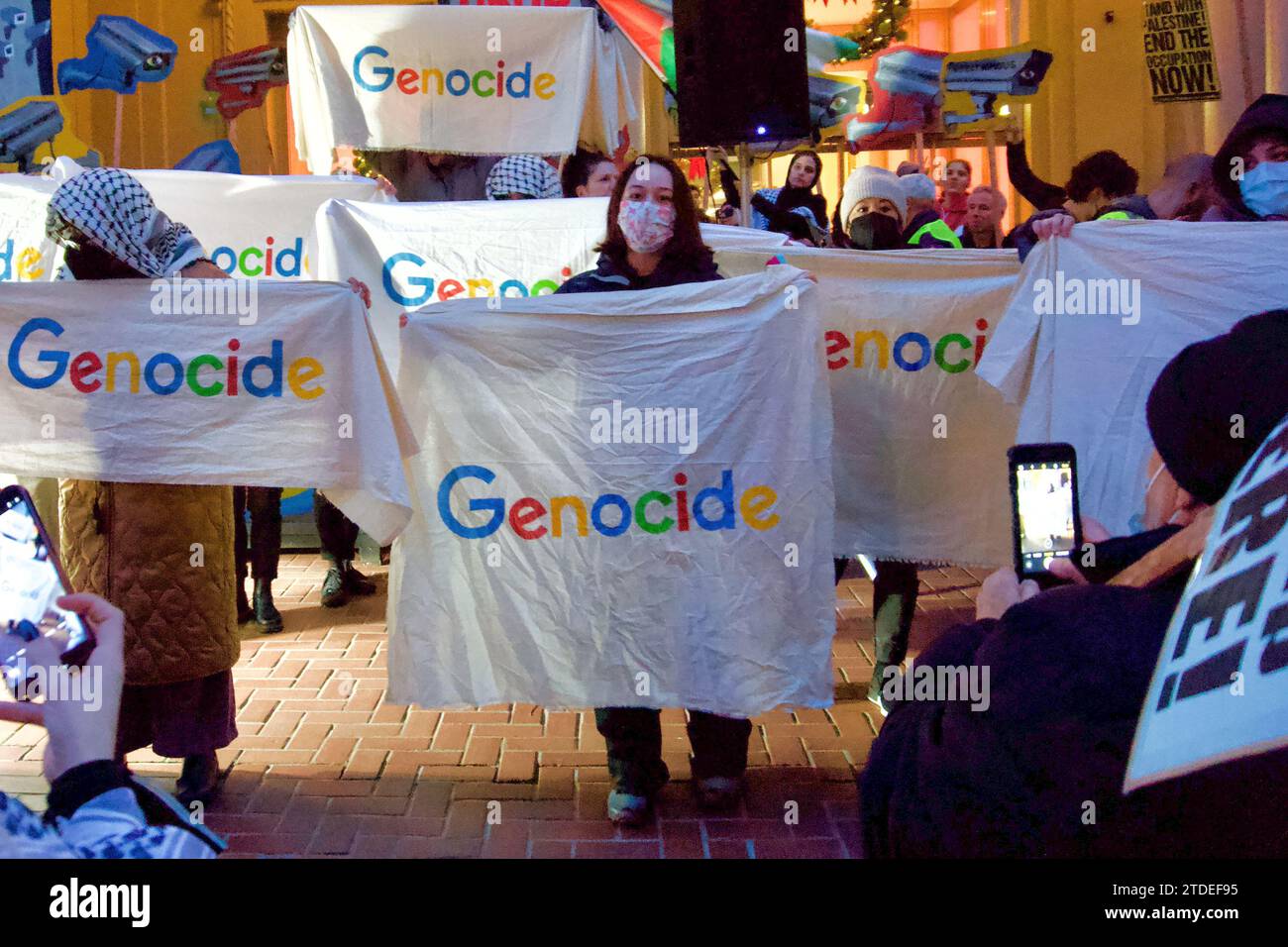 Shut Down Google: No Tech For Genocide, protesting Project Nimbus ...