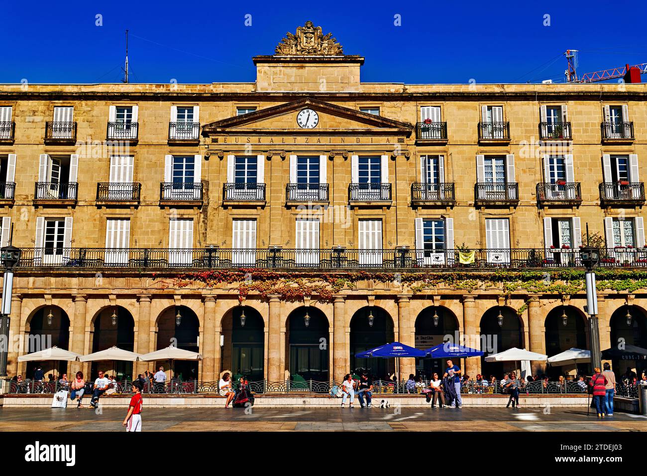 Plaza nueva square hi-res stock photography and images - Alamy