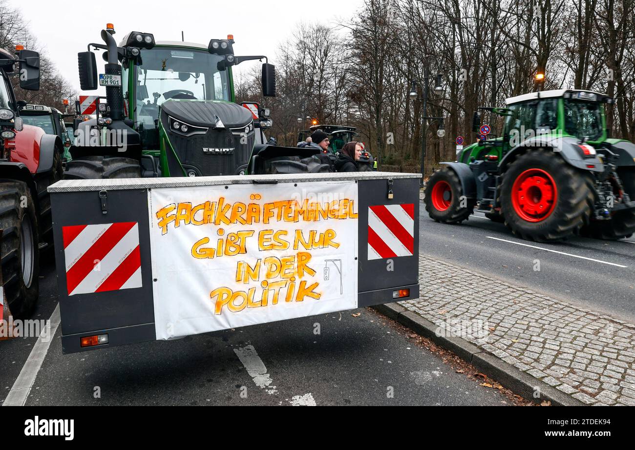 Bauern Demo Berlin, 18.12.2023 - Bauern Demonstration , Landwirte mit ...