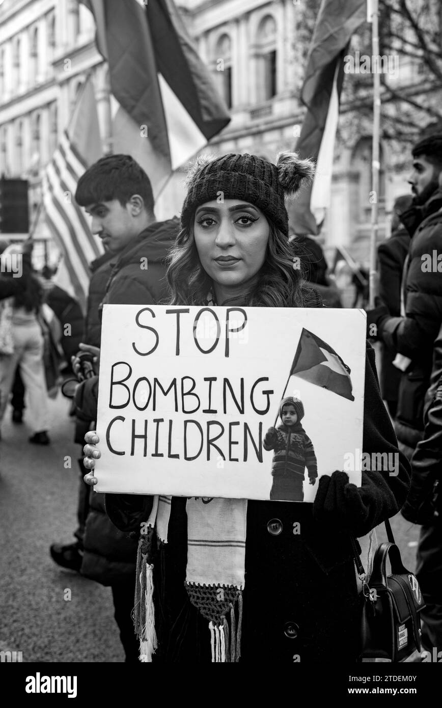 Pro palestine demonstrations Black and White Stock Photos & Images - Alamy