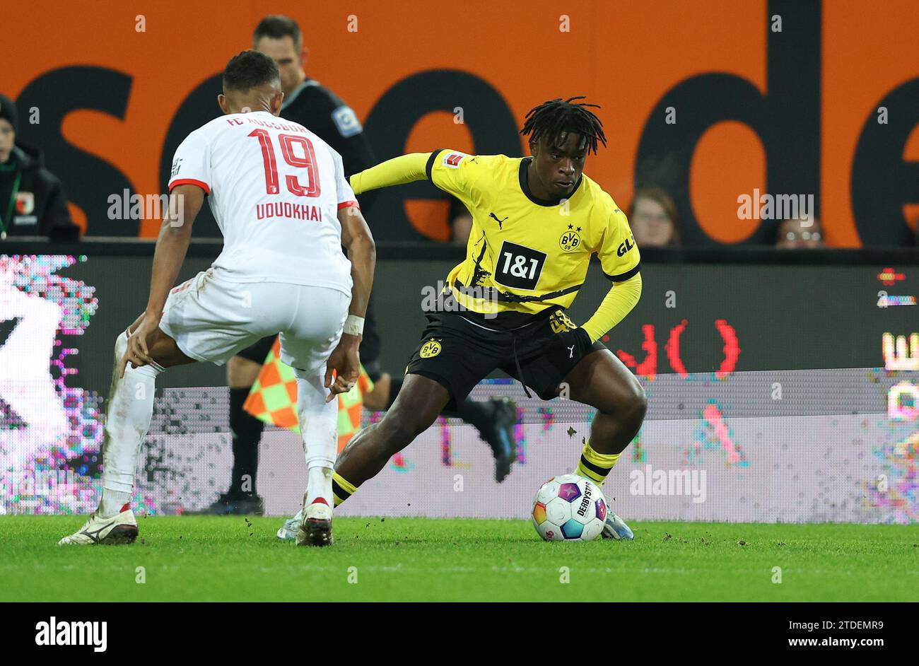 Samuel Bamba of Borussia Dortmund FC Augsburg - Borussia Dortmund Fussball 1 . Bundesliga Saison ...