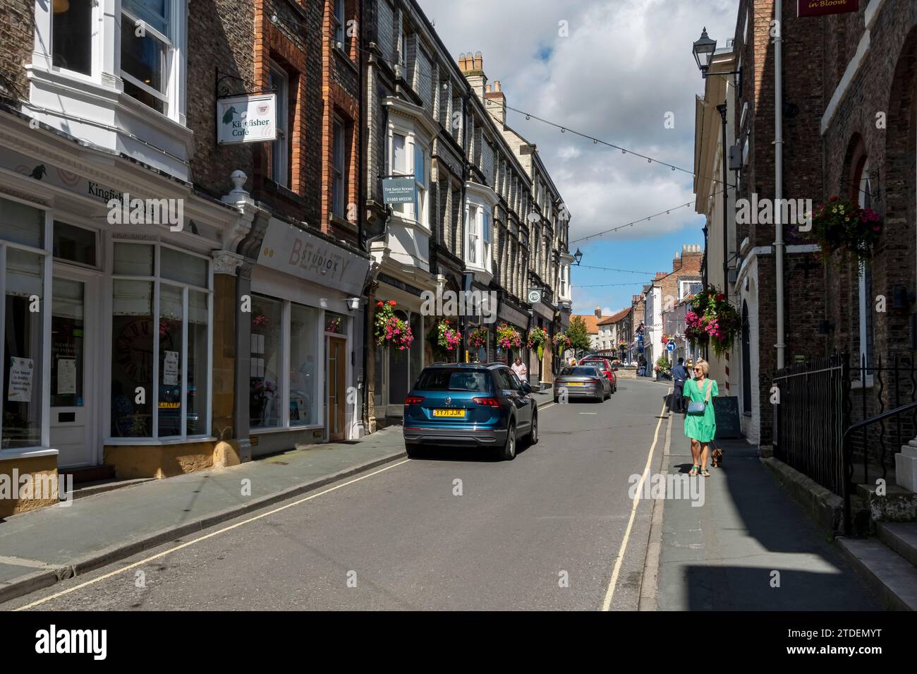Shops stores local independent businesses in summer Saville Street ...