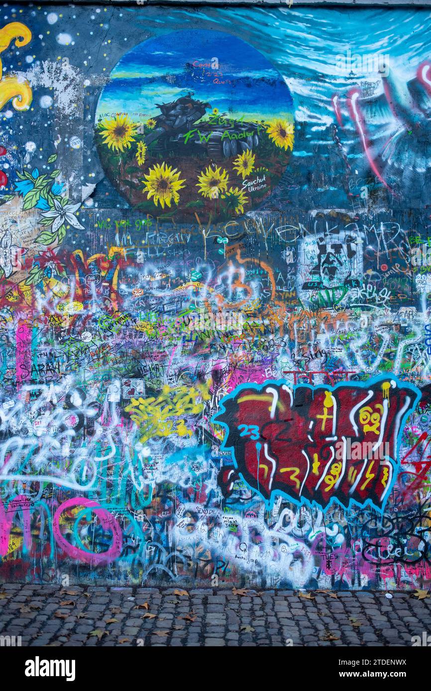 Most photographed place prague hi-res stock photography and images - Alamy