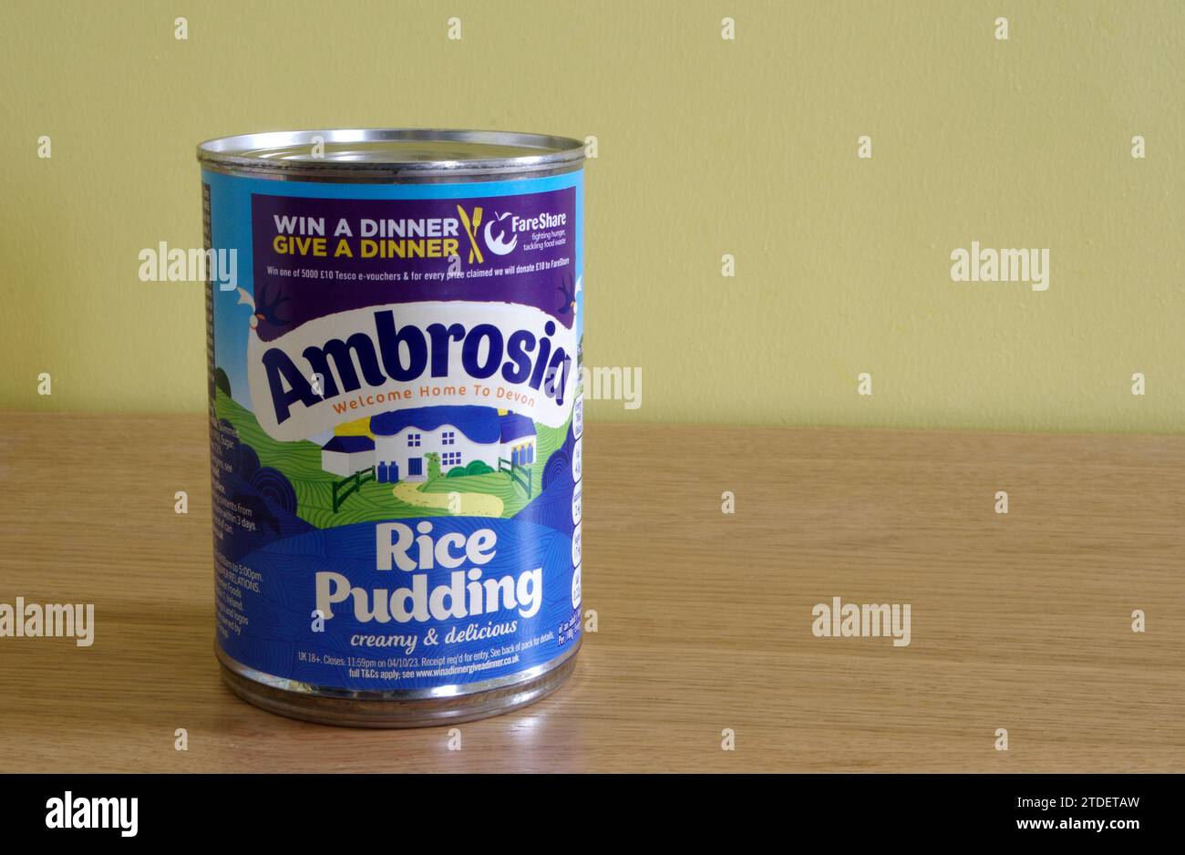 Tin of Ambrosia Rice Pudding, UK Stock Photo - Alamy