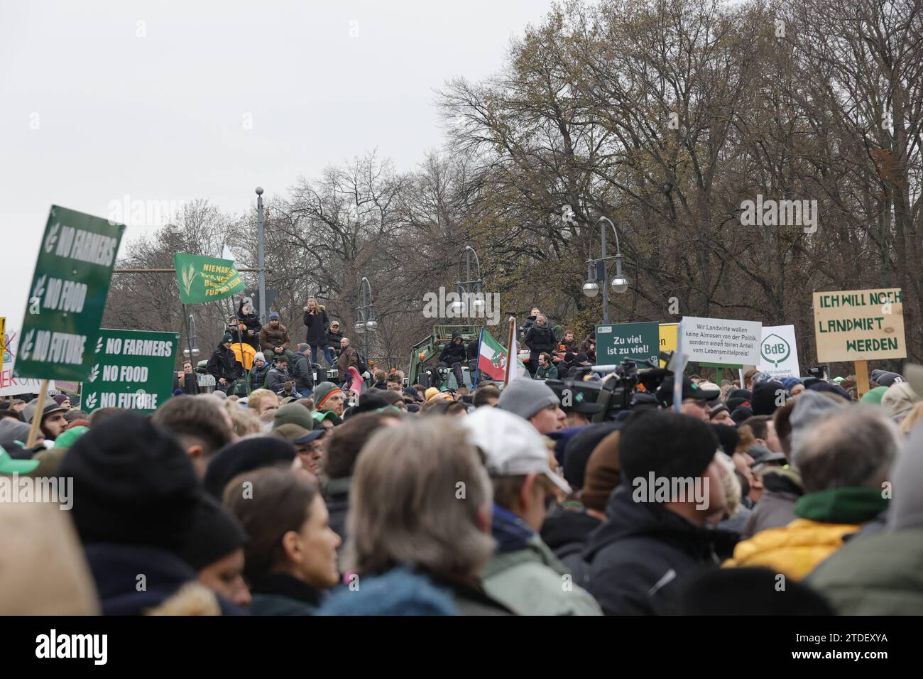 Deutschland, Berlin, Platz des 18. März, Bauern-Demo, Protests unter ...