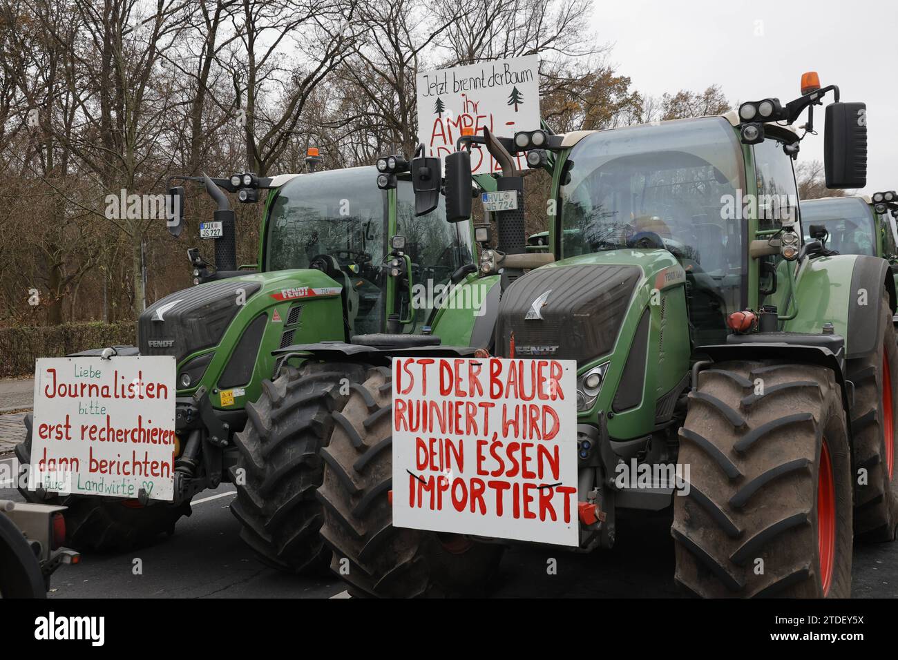 Deutschland, Berlin, Platz des 18. März, Bauern-Demo, Protests unter ...