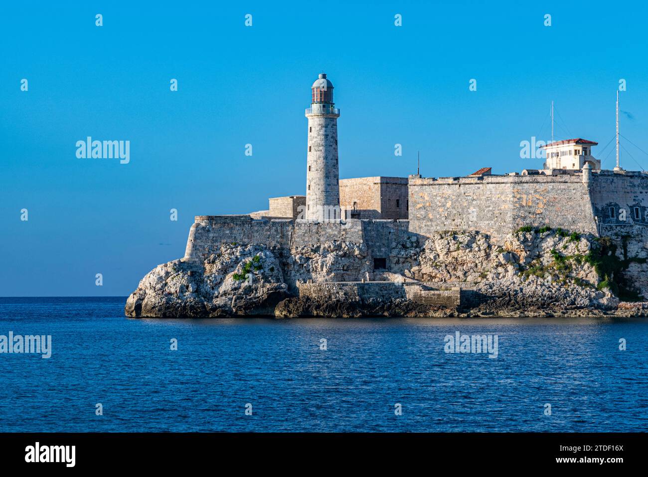 Fort of San Carlos of the Cabin (Fortaleza de San Carlos de la Cabana ...