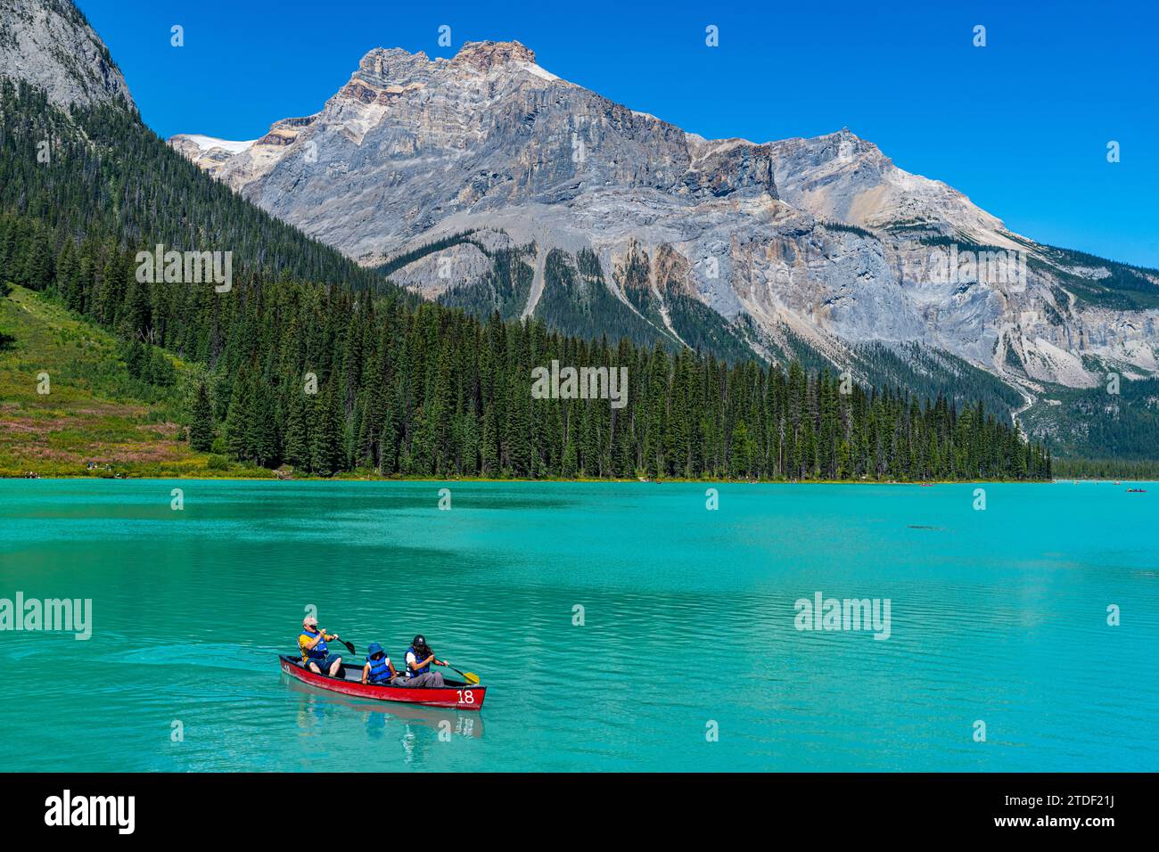 Canoe on Emerald Lake, Yoho National Park, UNESCO World Heritage Site ...
