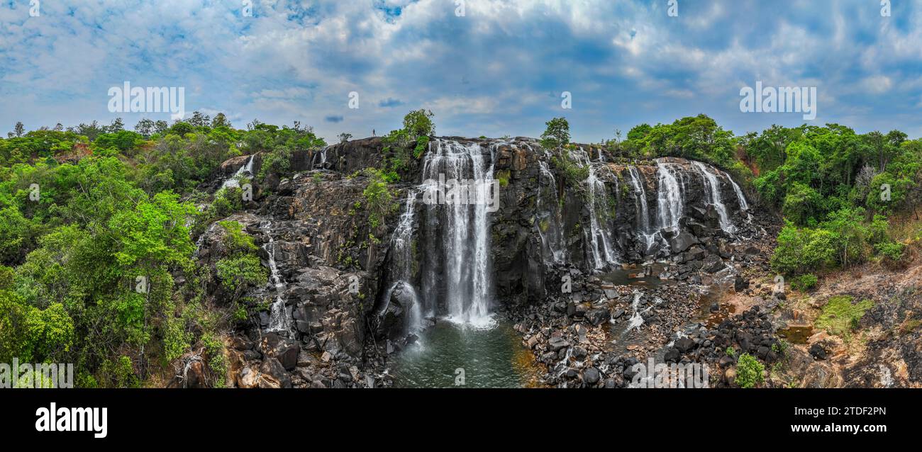 Aerial of Chiumbe waterfalls, Lunda Sul, Angola, Africa Stock Photo - Alamy