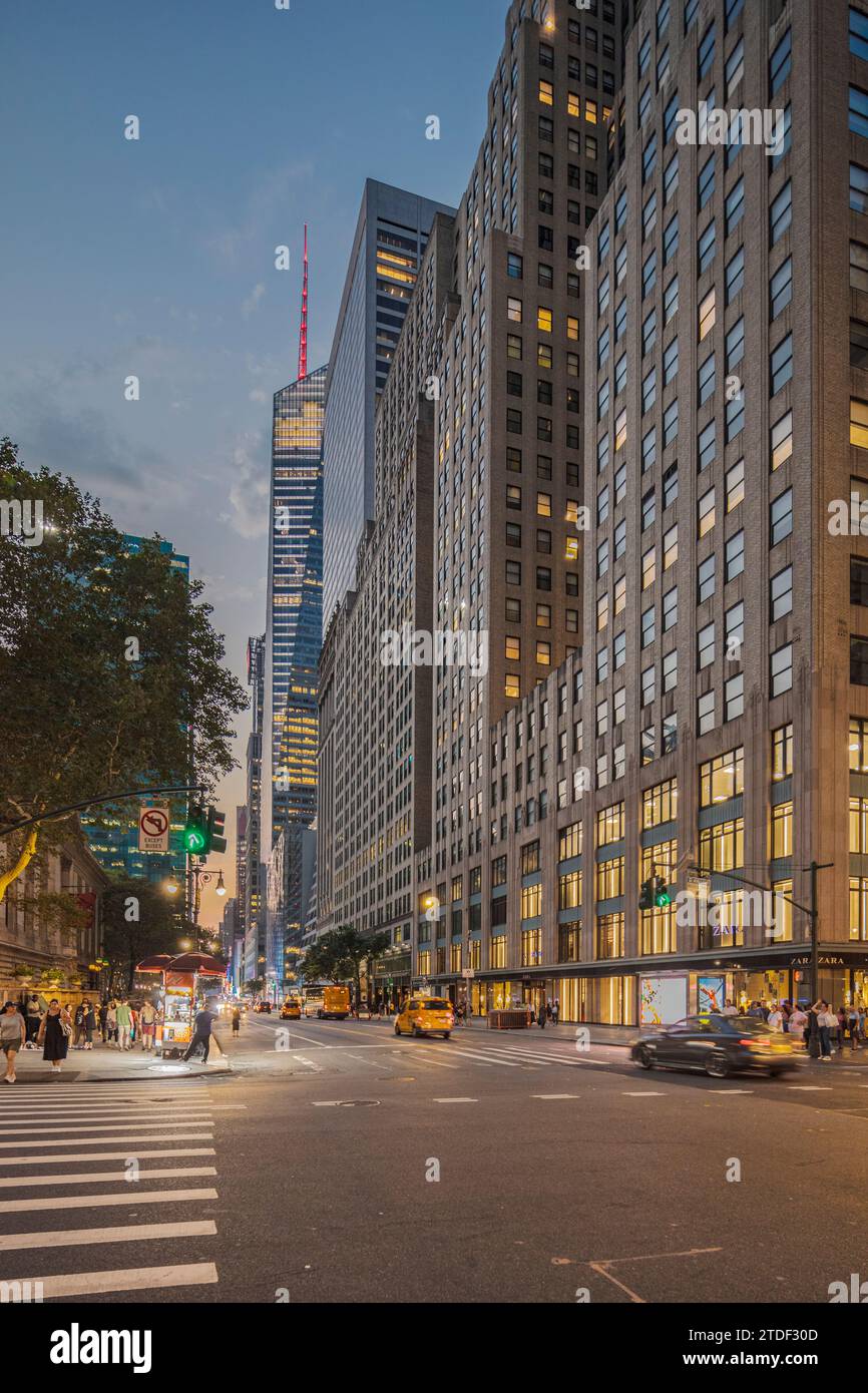 Intersection new york city hi-res stock photography and images - Alamy